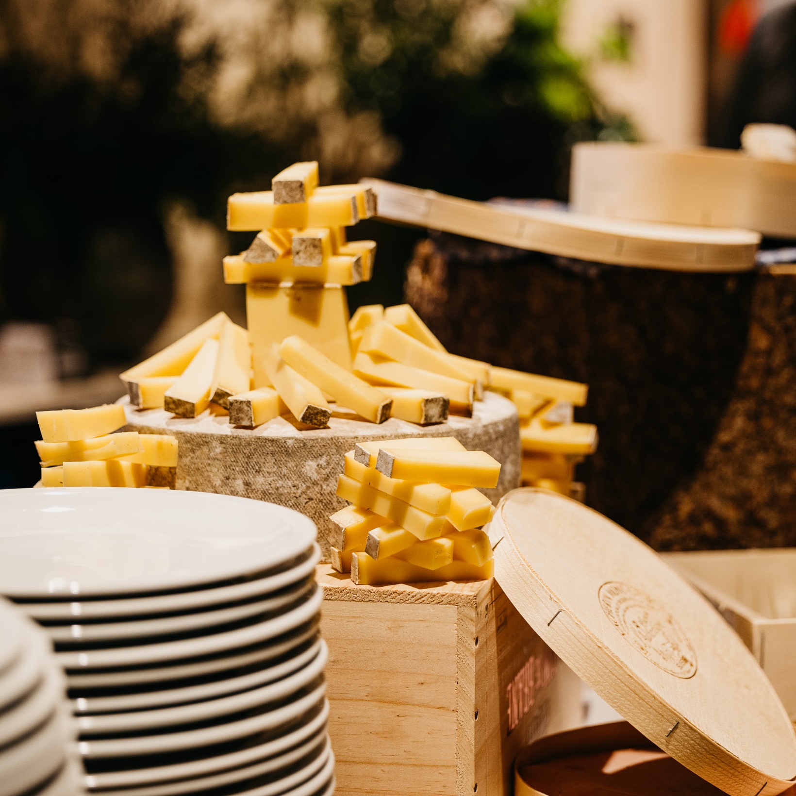 Käse- und Dessertbuffet - Veloforum